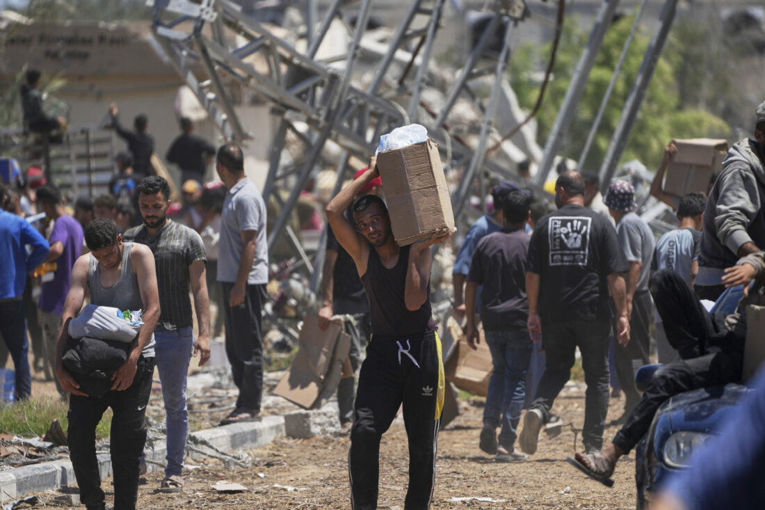 Witnesses in Gaza describe more chaos at food distribution sites | News ...